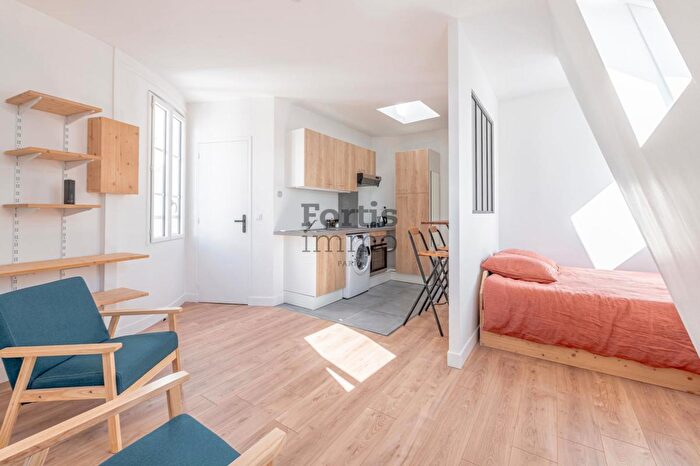 Paris 2ème, Sentier : Appartement 2 pièces à vendre