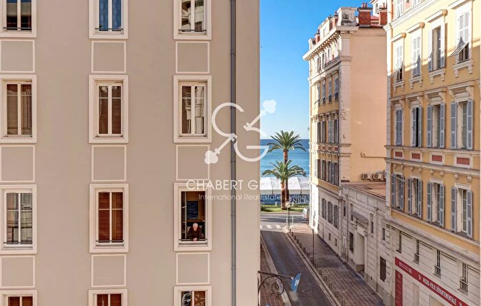 Appartement à vendre - Nice, Centre-ville - 3 pièces - 2 chambres