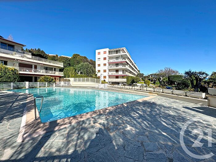 Appartement à vendre - Antibes, Rastines, Super Antibes, Laval, La Fontonne - 3 pièces - 2 chambres