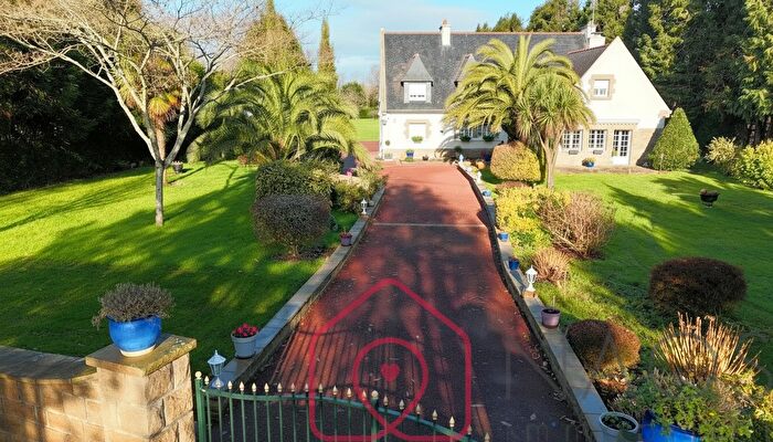 Maison à vendre - Concarneau, Beuzec Conq - 8 pièces - 6 chambres