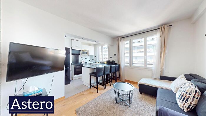 Appartement 3 pièces à vendre à Paris 20ème, Père Lachaise, Réunion
