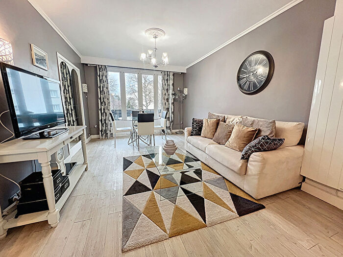 Appartement à vendre - Valence, Châteauvert, Robinson - 3 pièces - 2 chambres