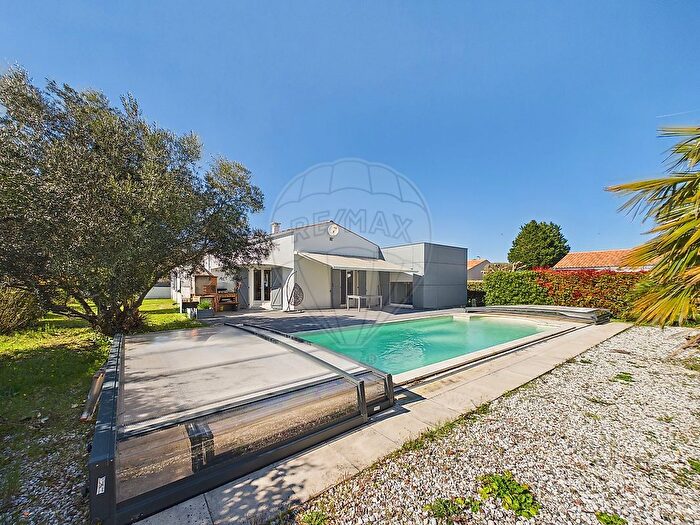 Maison 5 pièces à Les Mathes, à vendre