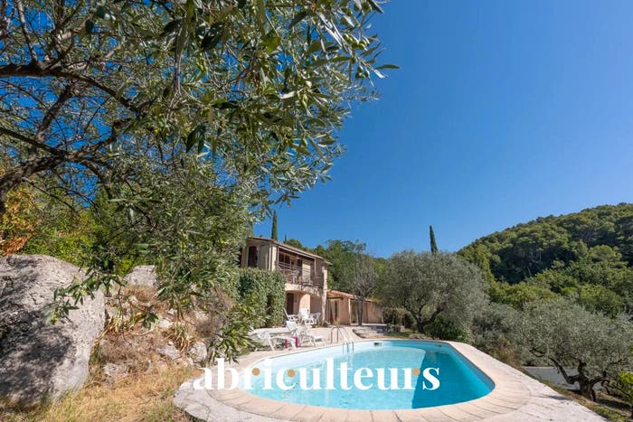 Seillans - Maison 6 pièces à vendre