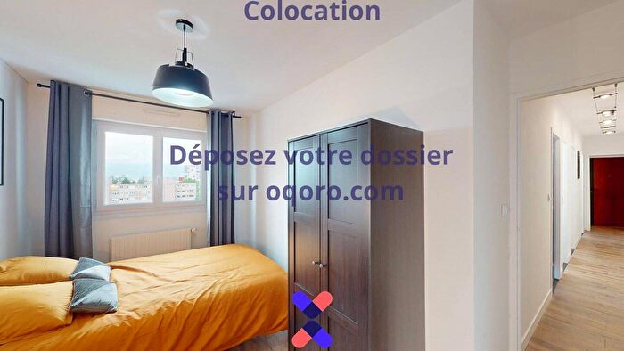 Appartement à louer - Beulet-Ile de France, Annemasse - 6 pièces - 5 chambres