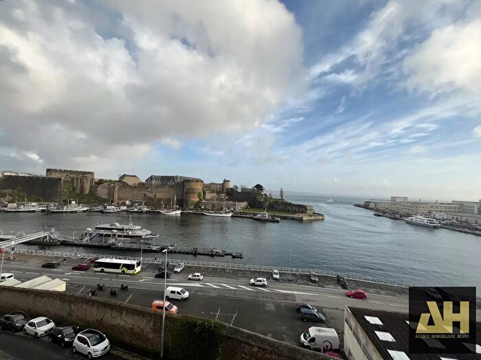 Appartement à louer - Brest, Recouvrance, Capucins - 5 pièces - 3 chambres