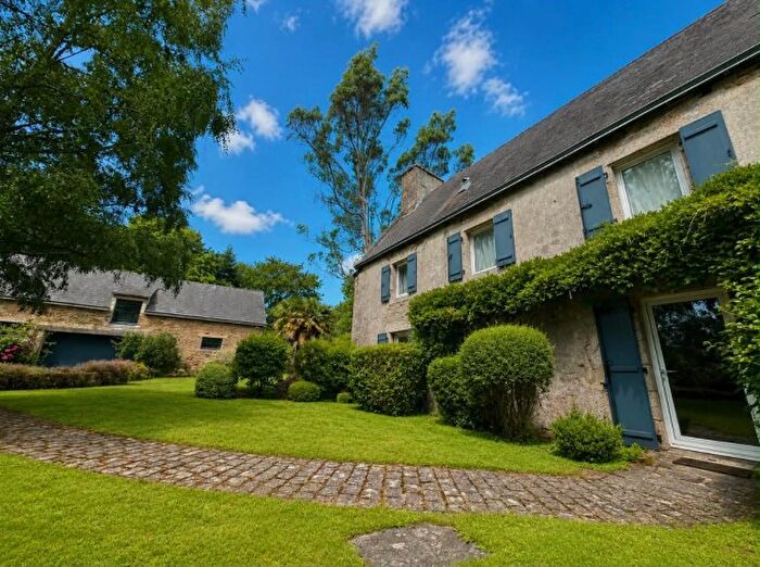 Moëlan-sur-Mer : Maison 6 pièces à vendre