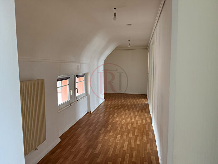 Appartement à vendre - Wittenheim, Sainte-Barbe - 3 pièces - 2 chambres