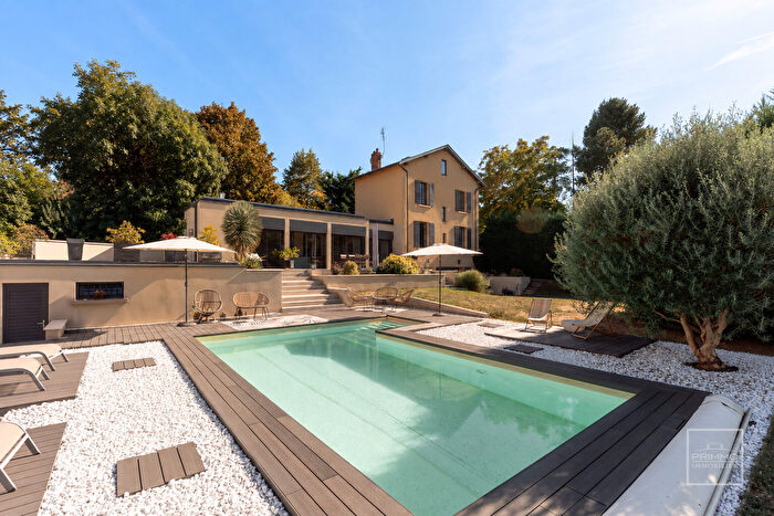 Curis-au-Mont-d'Or - Maison 7 pièces à vendre