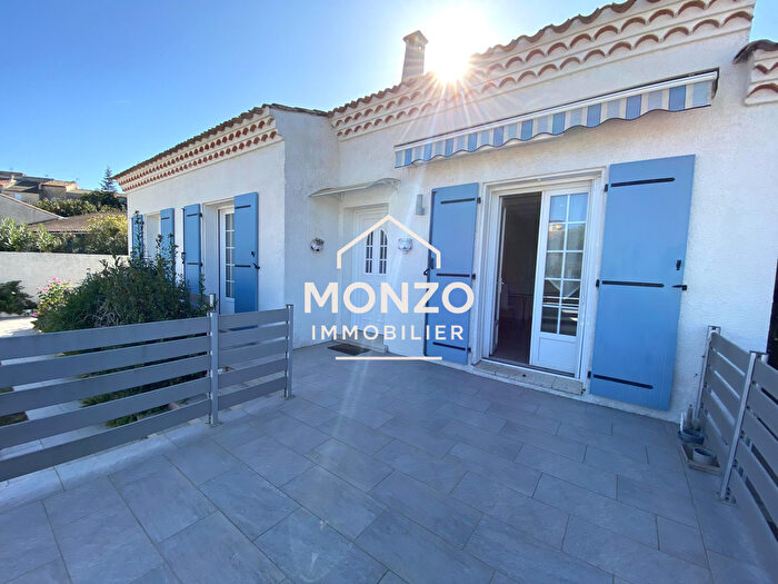 Maison à vendre - Fleury, Fleury - 5 pièces - 4 chambres