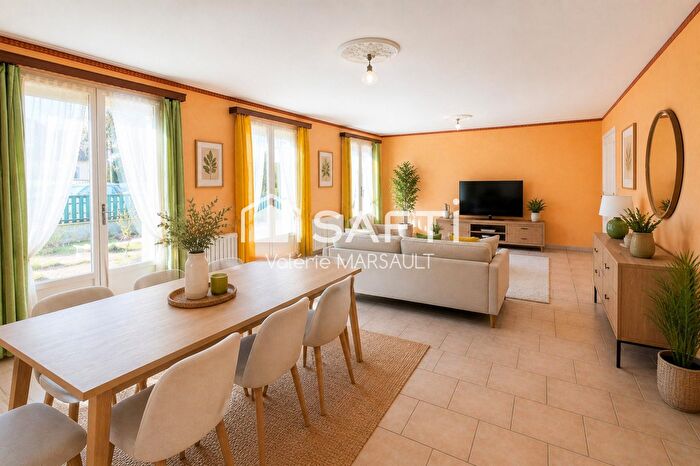 Maison à vendre - Saint-Étienne-de-Chigny - 6 pièces - 5 chambres