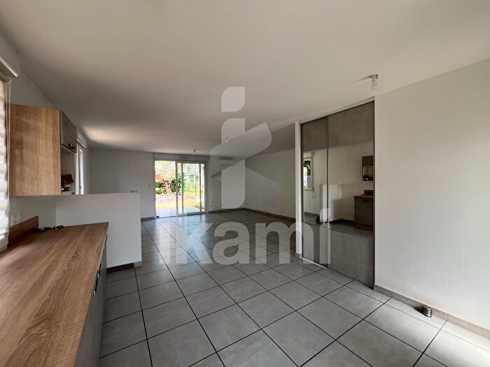 Crêches-sur-Saône : Maison 4 pièces à vendre