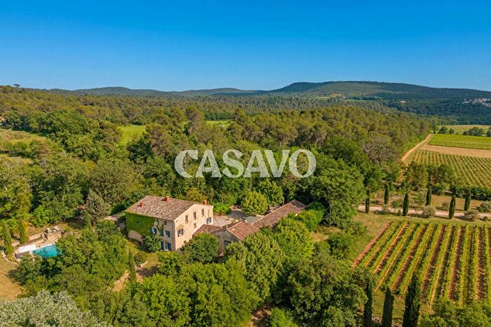 Grambois - Maison 9 pièces à vendre