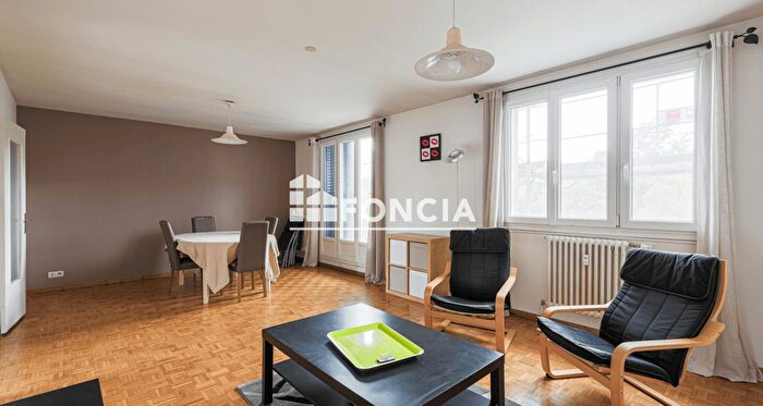 Appartement 3 pièces à vendre - Saint-Martin-d'Hères, Bidal, Peri