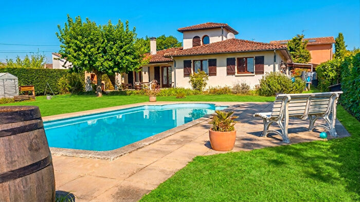 Maison à vendre - Le Taillan-Médoc - 7 pièces - 5 chambres