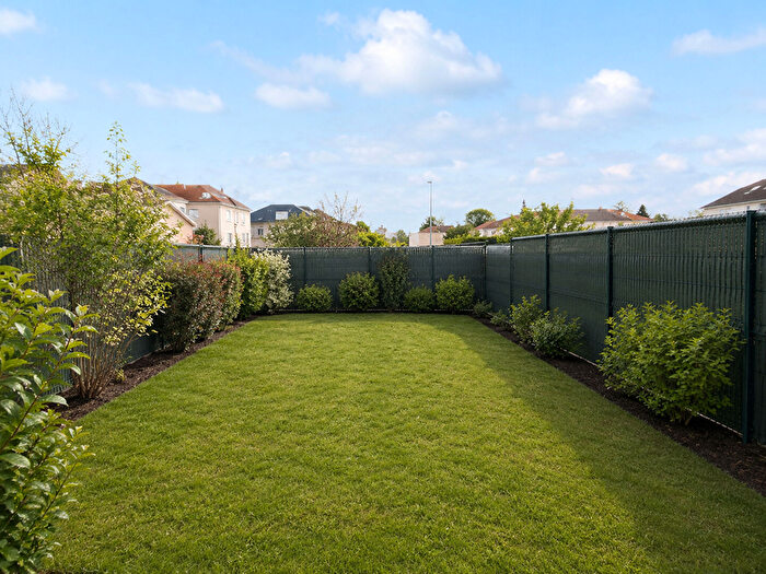 Maison 6 pièces à LIsle-Adam, à vendre