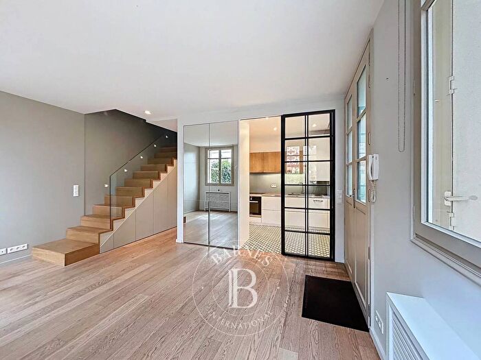 Maison à louer - Sud RER, Le Vésinet - 2 pièces - 1 chambre