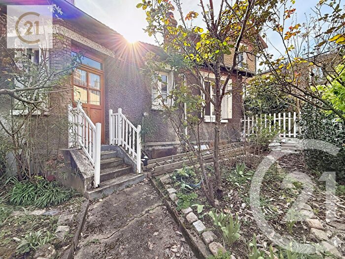 Maison à vendre - Paris e , Danube - 2 pièces - 1 chambre