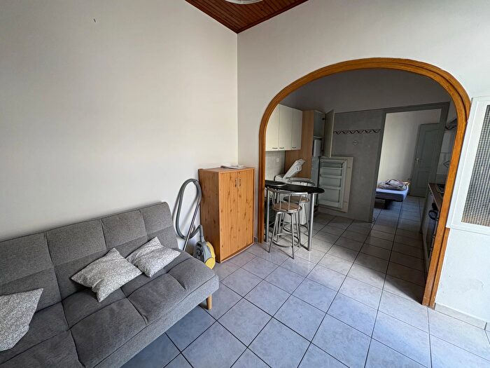 Nîmes, Jean Jaurès : Appartement 2 pièces à louer