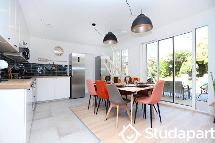 Appartement à louer - Beauséjour, Nantes - 1 pièce - 1 chambre