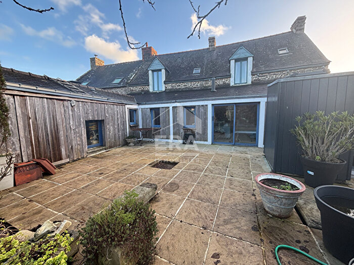 Maison à vendre - La Ville-ès-Nonais - 6 pièces - 3 chambres