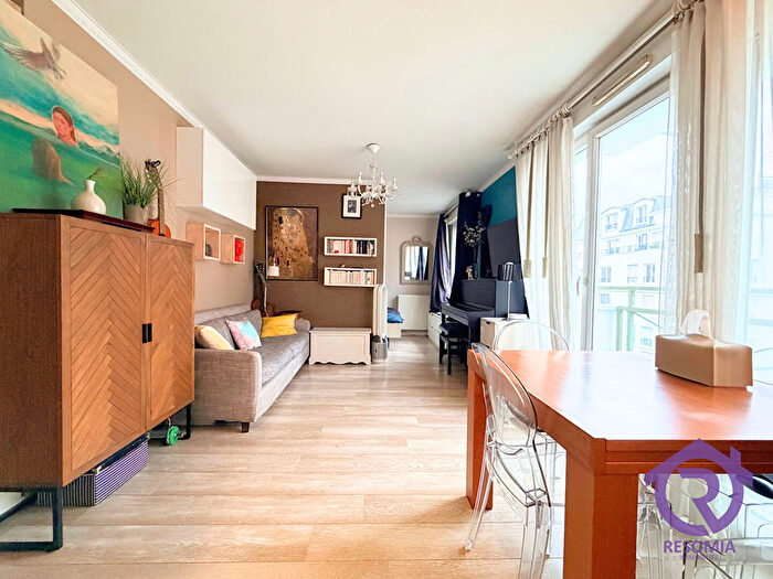 Appartement à vendre - Châtillon, Maison Blanche - 2 pièces - 1 chambre