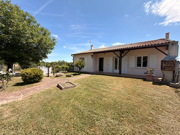 Villefagnan - Maison 6 pièces à vendre