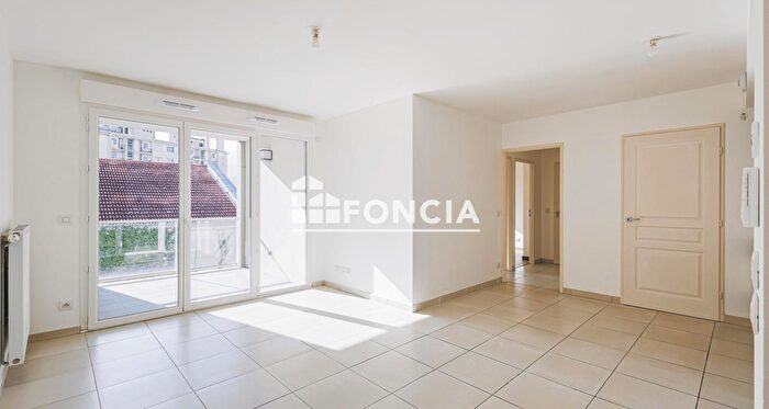 Appartement à vendre - Grenoble, Eaux-Claires, Mistral - 3 pièces - 2 chambres