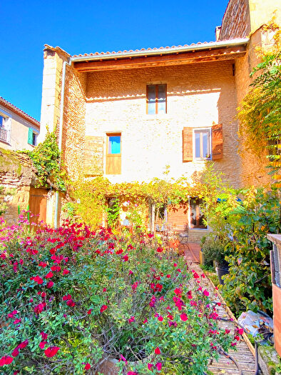 Maison à vendre - Saint-Laurent-des-Arbres - 6 pièces - 4 chambres