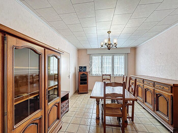 Maison à vendre - Rouvroy - 4 pièces - 3 chambres
