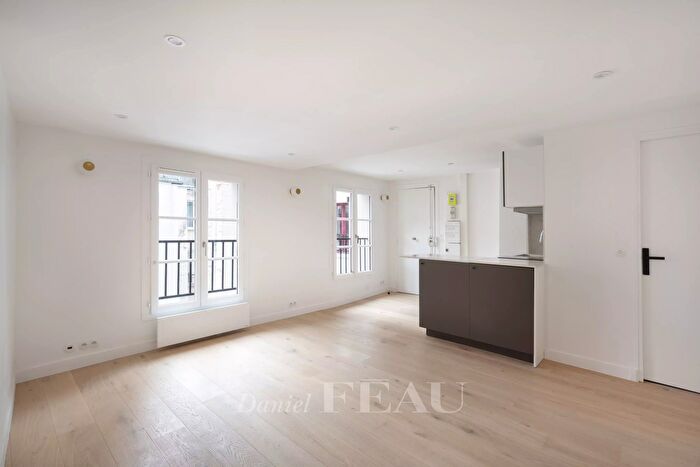 Appartement à vendre - Paris e , Sainte-Avoye - 2 pièces - 1 chambre