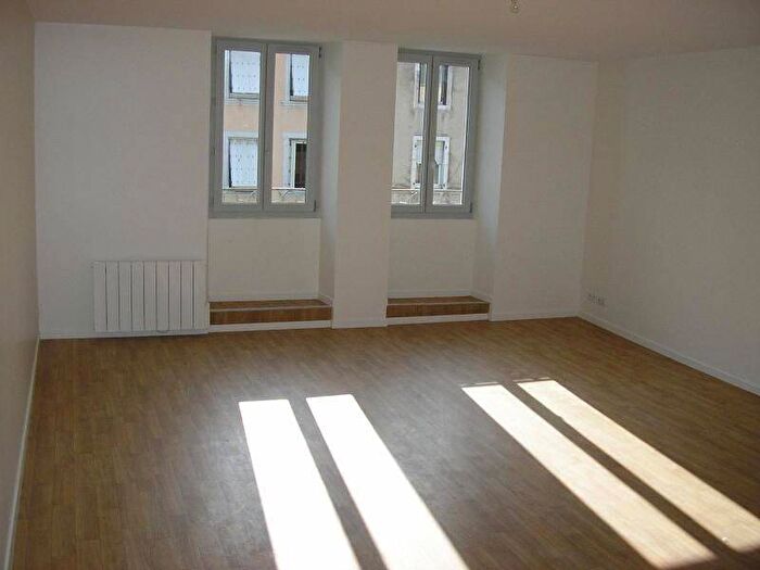 Nantua : Appartement 3 pièces à louer