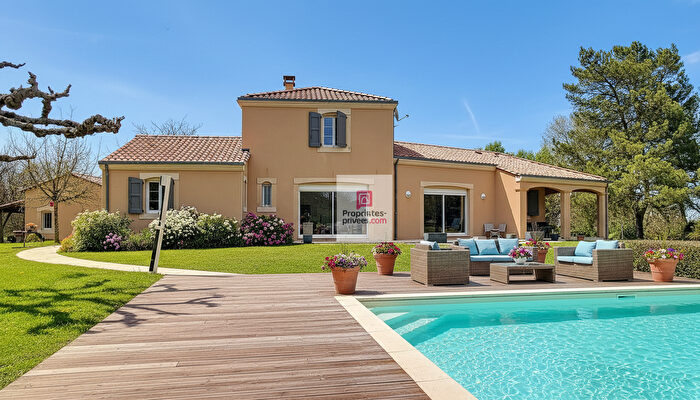 Maison à vendre - Fleurac - 5 pièces - 4 chambres