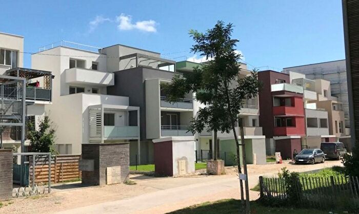 Appartement à louer - Dijon, Drapeau, Maladière - 3 pièces - 2 chambres