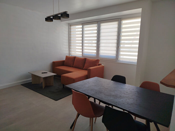 Boulogne-sur-Mer, Basse-ville : Appartement 3 pièces à louer