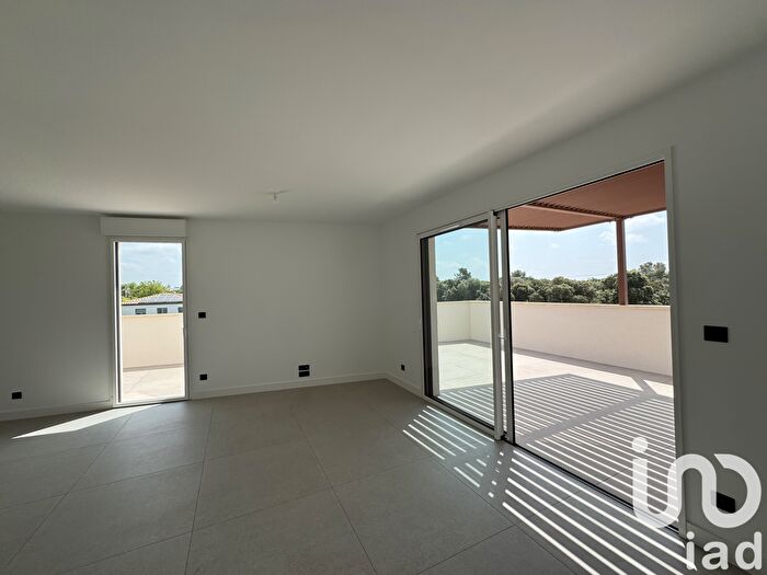 Appartement à vendre - Castries - 4 pièces - 3 chambres