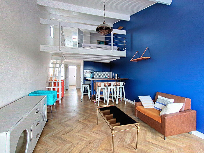 Appartement à vendre - La Rochelle, Centre-ville, Vieux-port, Marché - 3 pièces - 2 chambres