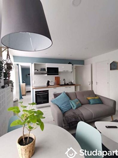 Appartement à louer - Jules Guesde, Troyes - 1 pièce - 1 chambre