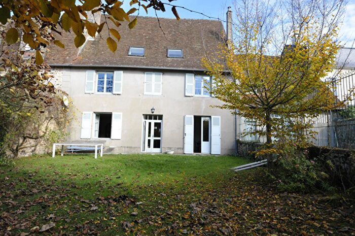 Maison à vendre - Pierre-Buffière - 8 pièces - 6 chambres