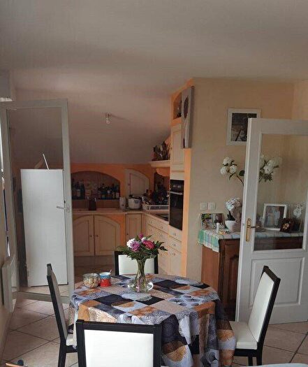 Appartement à louer - Nord, Vétraz-Monthoux - 2 pièces - 1 chambre