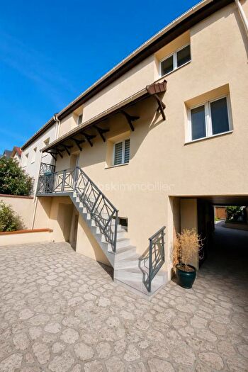 Maison 8 pièces à Bondy, La Mare à Veuve, à vendre