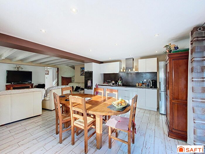 Maison à vendre - Corrençon-en-Vercors - 6 pièces - 3 chambres