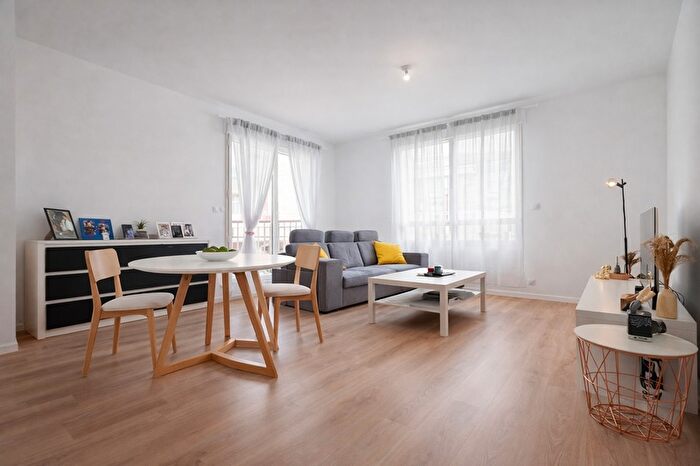 Appartement à vendre - Saint-Herblain, Centre-ville - 3 pièces - 2 chambres