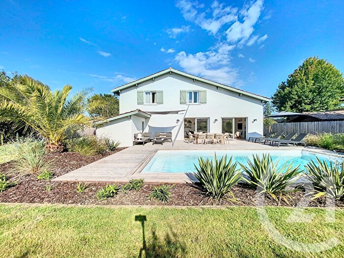 Maison à vendre - La Teste-de-Buch, LEnclos dAlis, Notre-Dame des Monts, Ninots, Miquelots - 6 pièces - 4 chambres