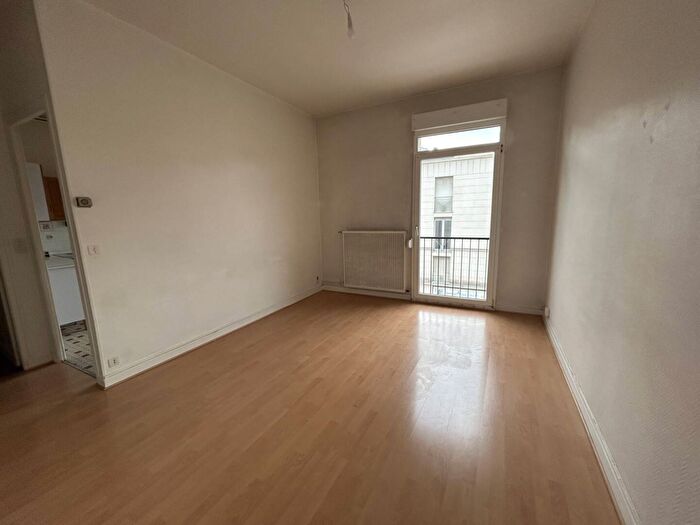 Appartement à louer - Centre Ville, Reims - 2 pièces - 1 chambre