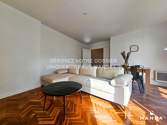 Appartement à louer - Cergy, Les Hauts-de-Cergy - 2 pièces - 1 chambre