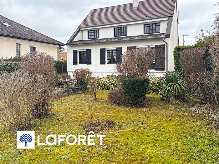 Maison à vendre - Villemoisson-sur-Orge - 7 pièces - 5 chambres