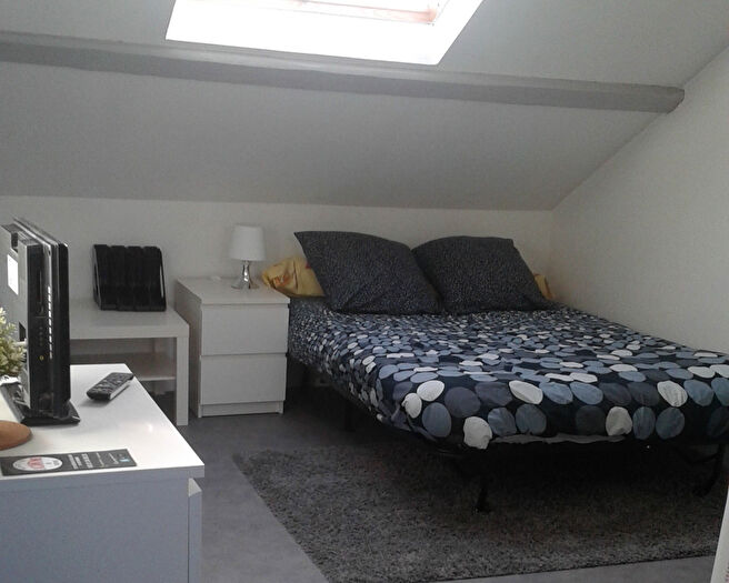 Appartement à louer - Reims, Clairmarais, Charles Arnould - 1 pièce