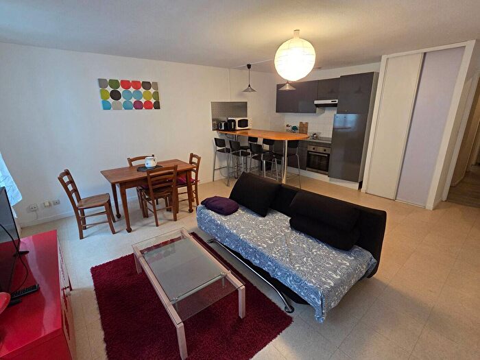 Appartement à louer - Clemenceau, Dijon - 2 pièces - 1 chambre