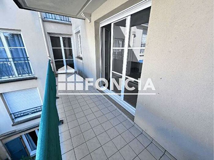 Appartement à louer - Plateau-Mont Valérien, Rueil-Malmaison - 2 pièces - 1 chambre